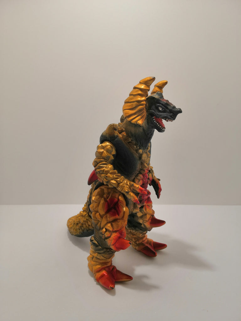 BANDAI Ultraman Tiga Ultra Monster Kaiju Goldras Vintage Figure 1997 ...