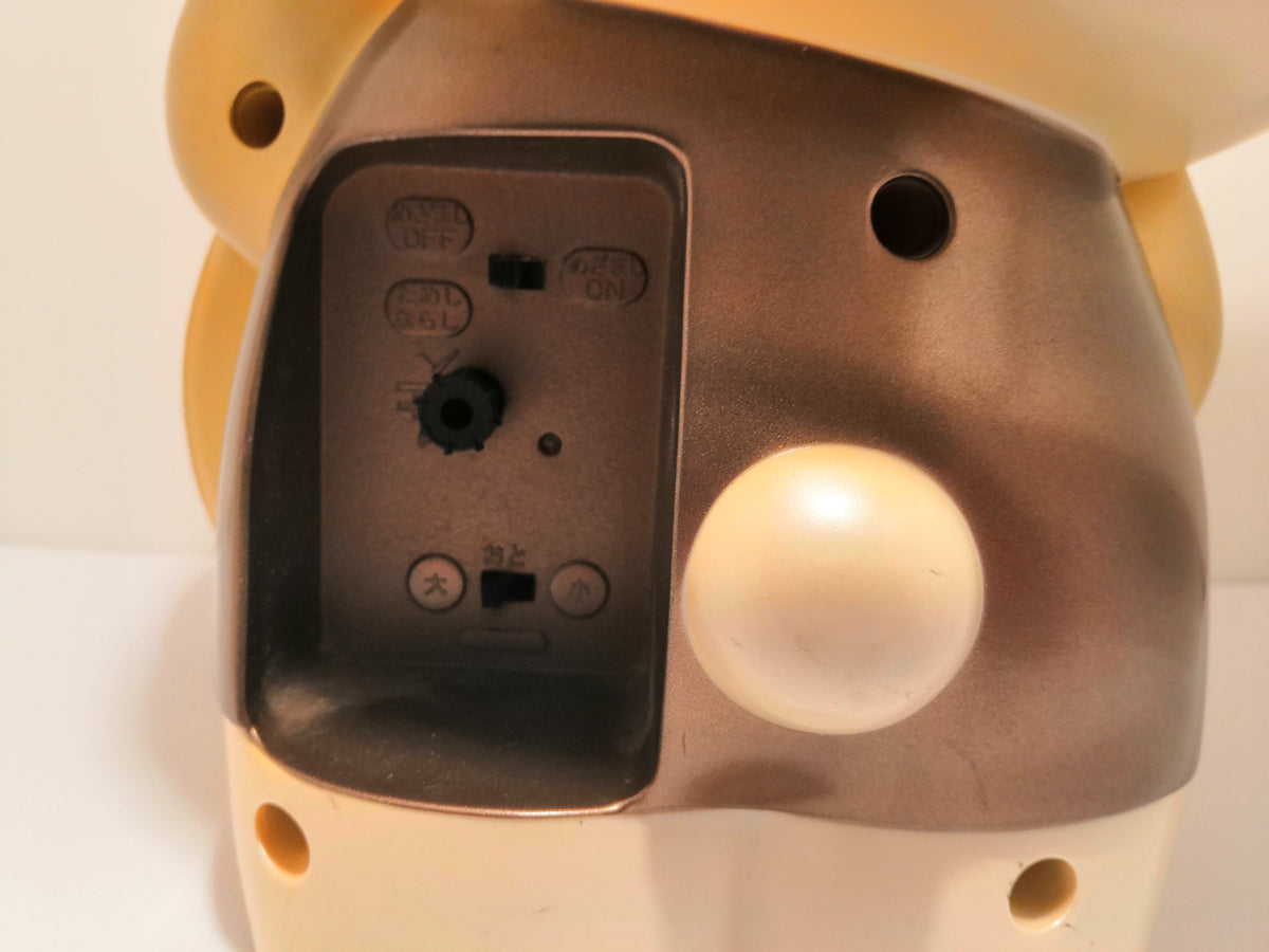 Hello Kitty 2001 Sanrio Limited Edition Clock – Senpai Mart