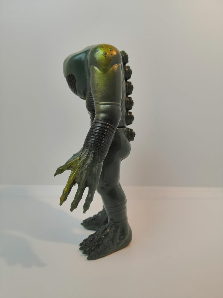BANDAI Ultraman Kaiju Powered Jamila Vintage Figure 1994 – Senpai Mart